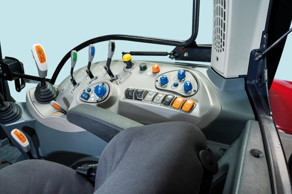 McCormick X6 Xtrashift - McCormick Tracktors